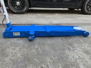 長崎超低床エアージャッキ2ton NLA-203X事例紹介｜大阪・兵庫での油圧機器修理は石上工作所